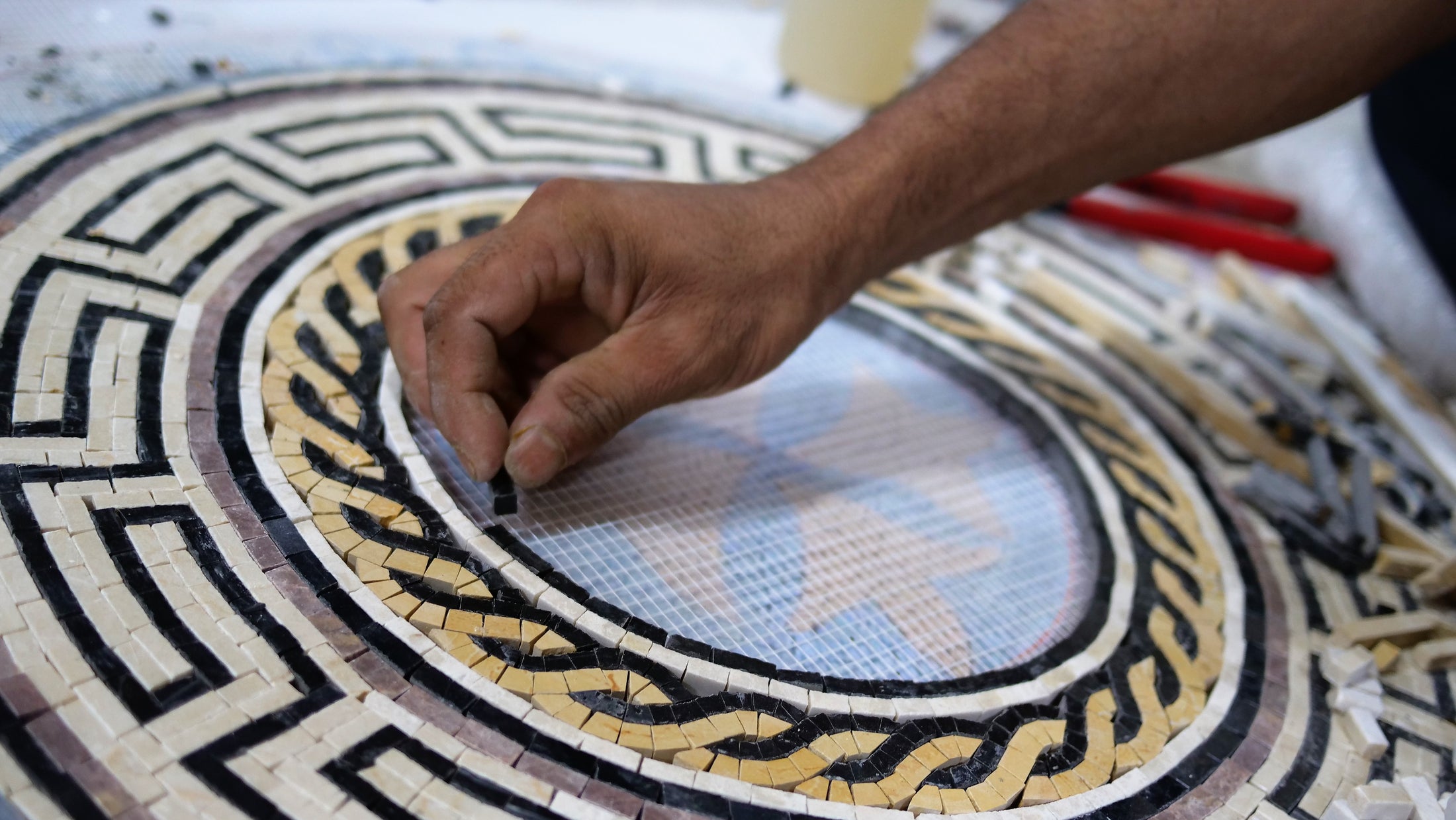 Master the Methods of Making Mosaic Art – Mozaico