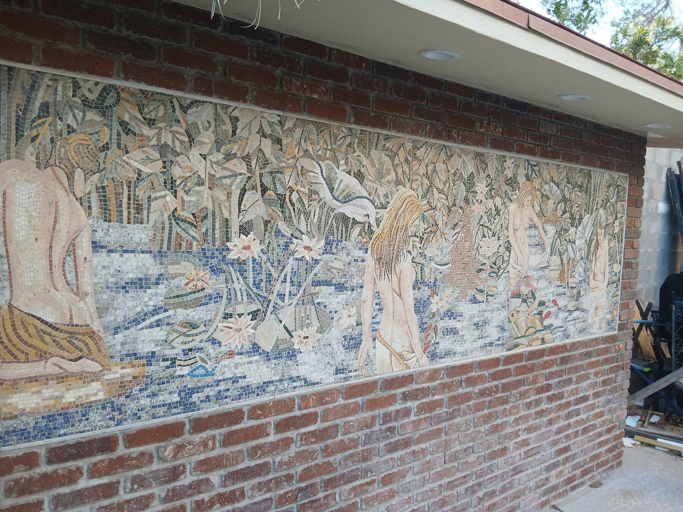 Mermaid Marble Mosaic Art for Bathing Decor – Mozaico