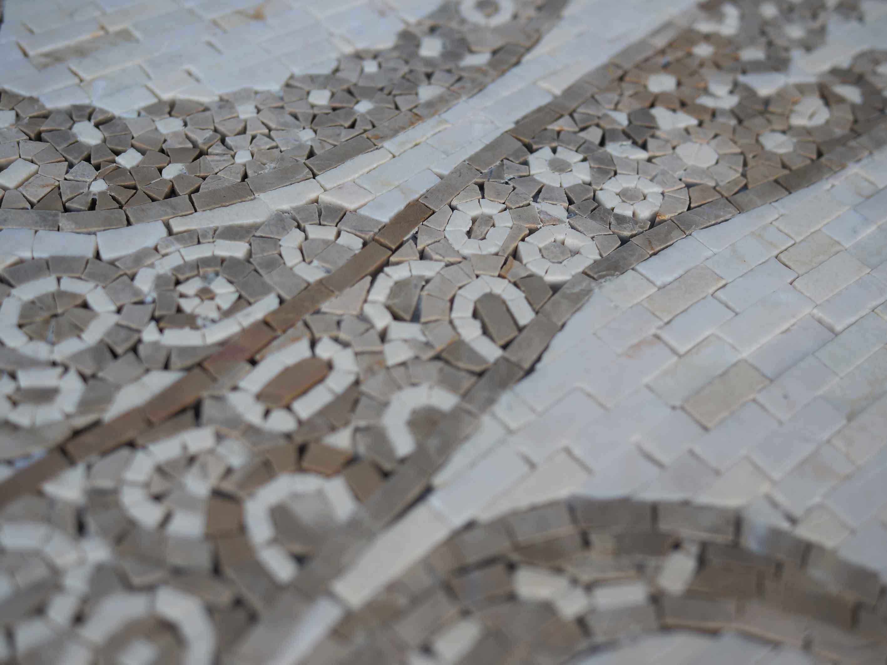 Octopus Tentacles Mosaic Art | Mozaico Decor