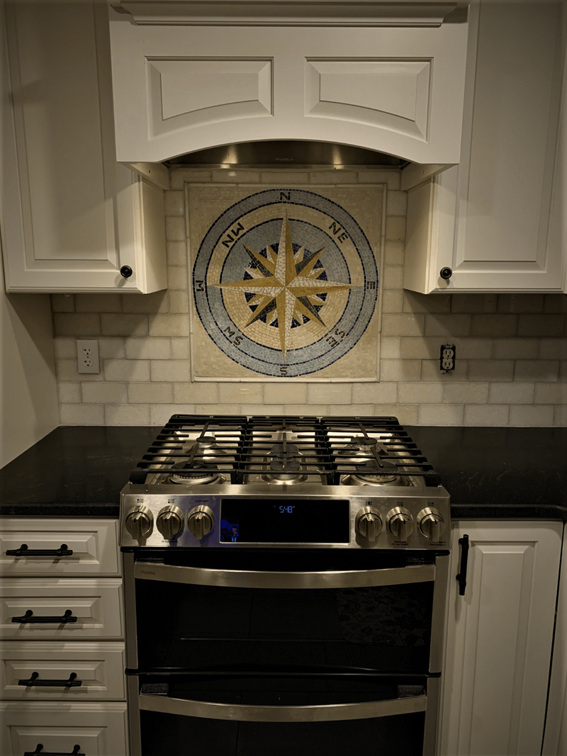 Orbit Mosaic Medallion Compass | Mozaico