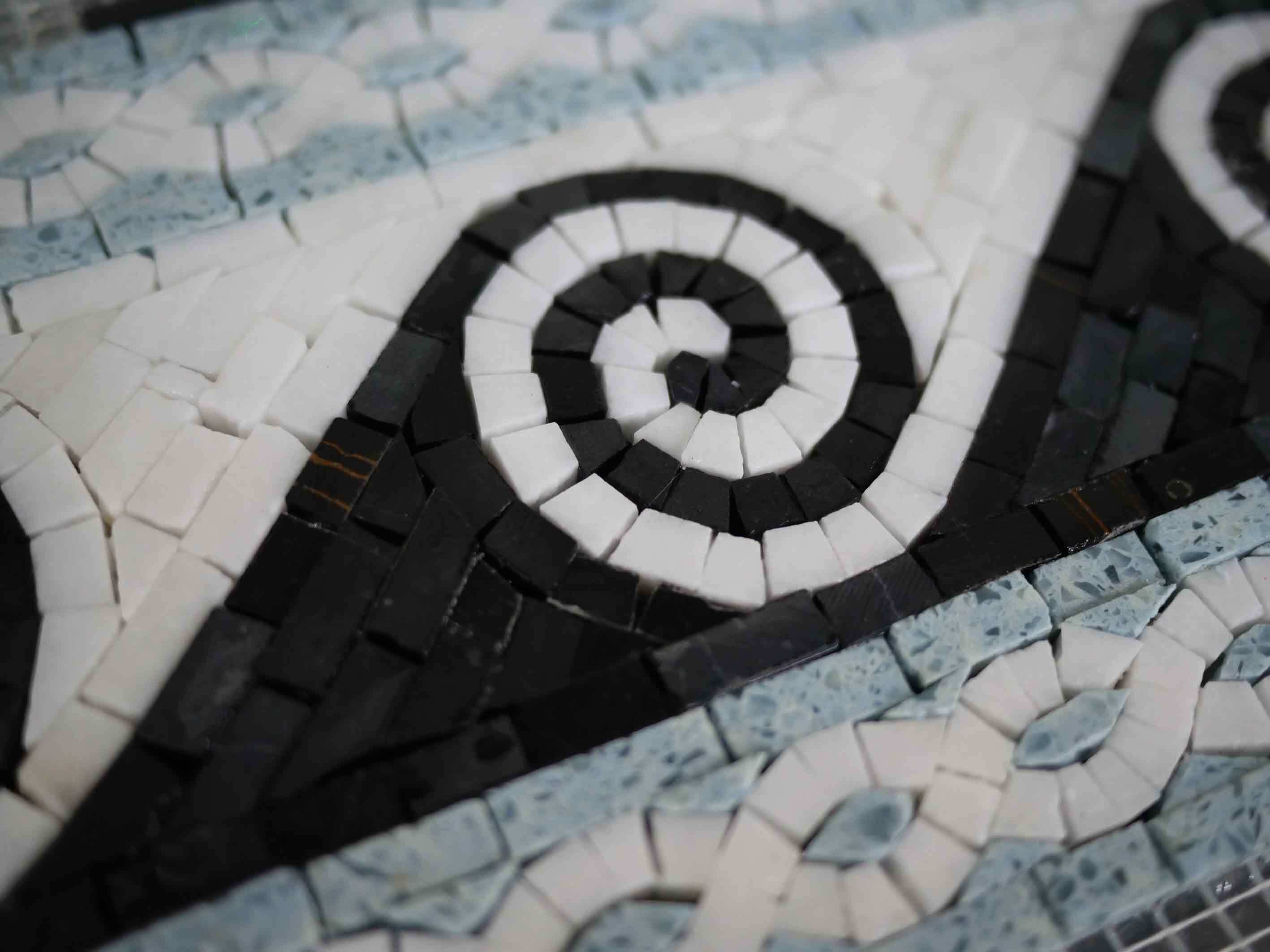 Triple Wave Mosaic Mural Border | Mozaico