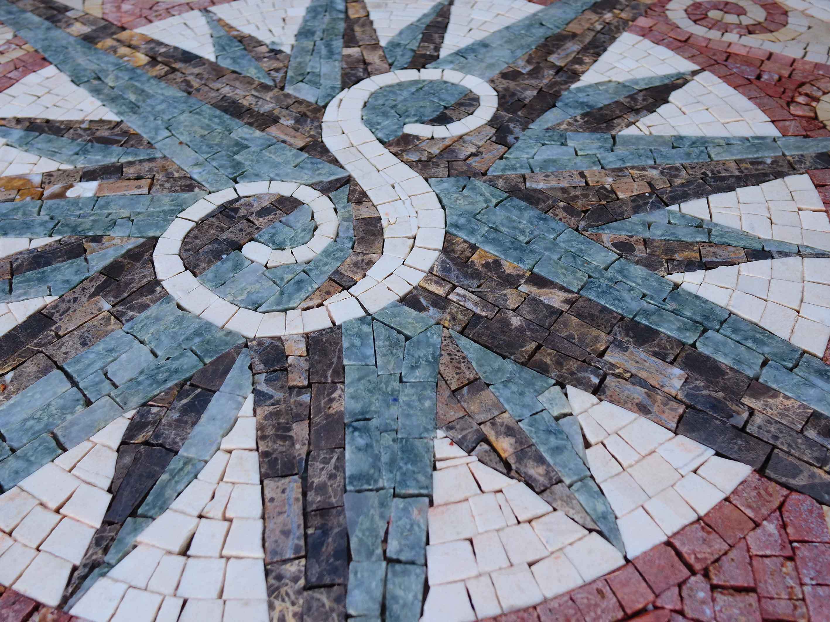 Custom Mosaic Art - S Compass Design – Mozaico