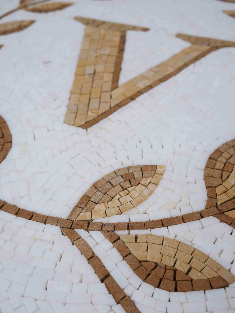 Mosaic Monogram - The V | Signs-Logos | Mozaico