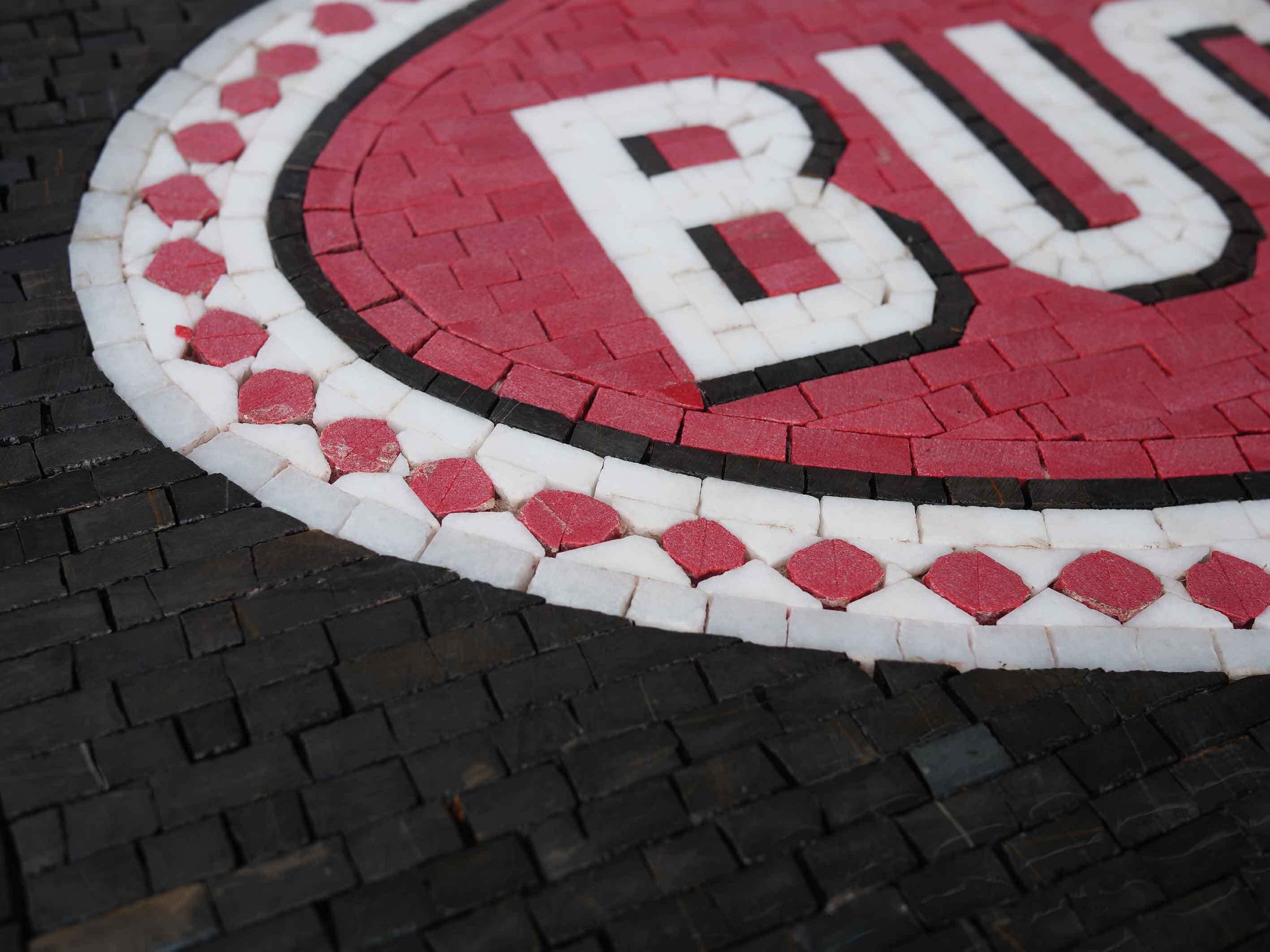 Bugatti Mosaic Logo Design | Signs-Logos | Mozaico