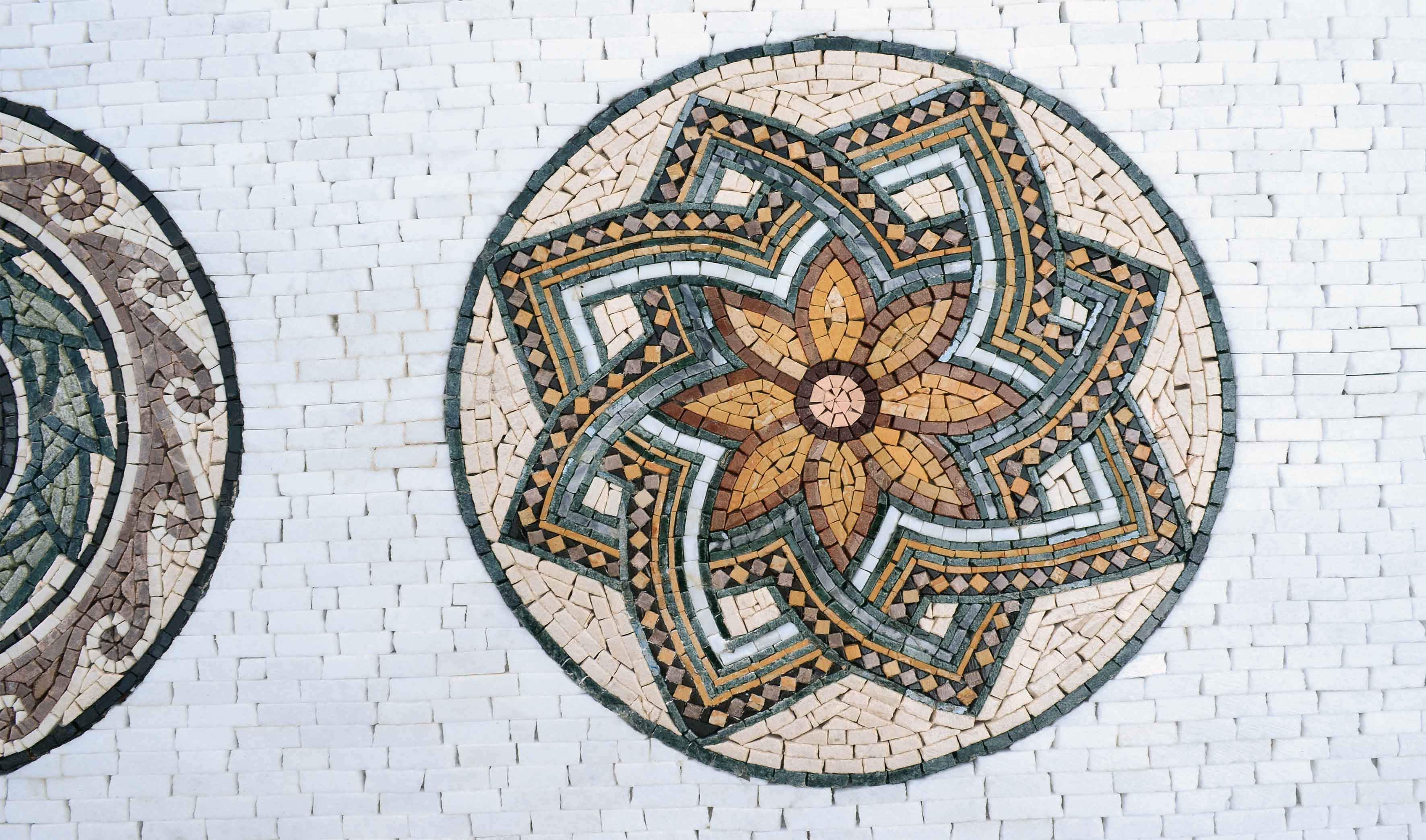 Geometric Mosaic Medallions - Cinque Collection – Mozaico