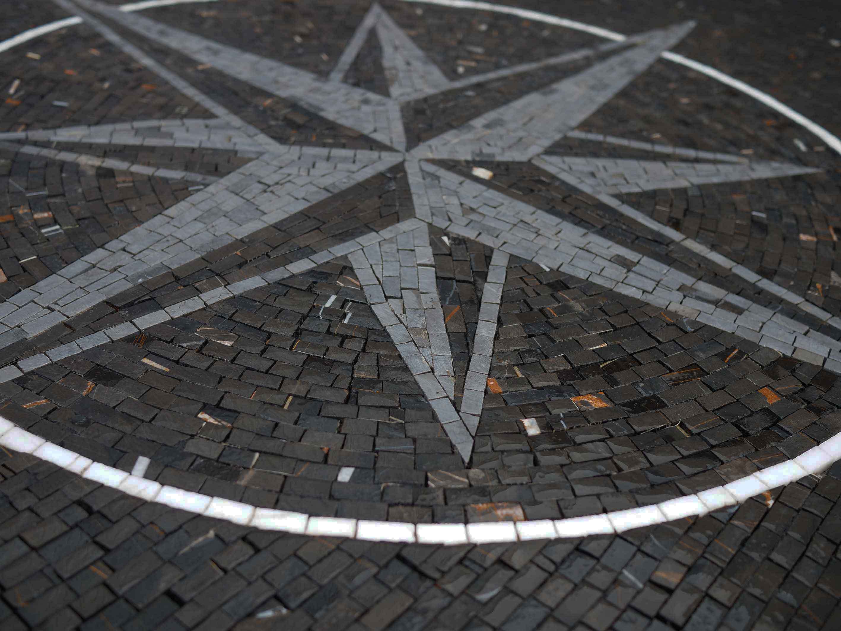 Field Compass Mosaic Art | Compass | Mozaico